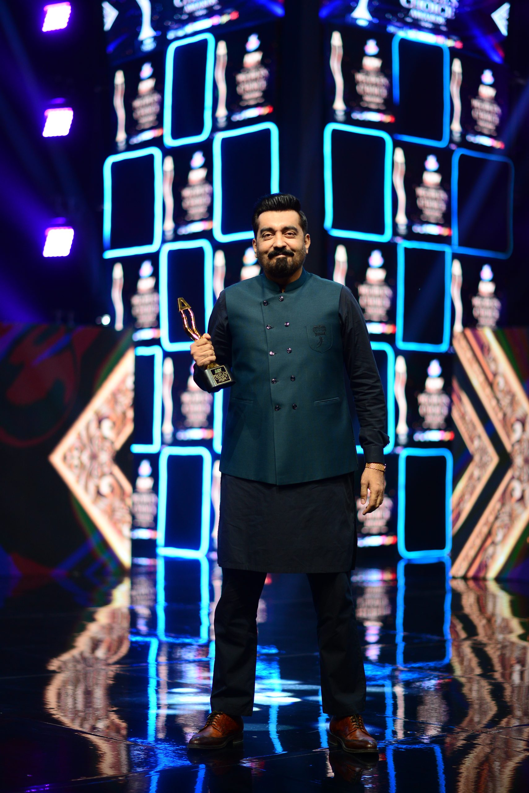 Dr Ali Kazmi | Something Haute