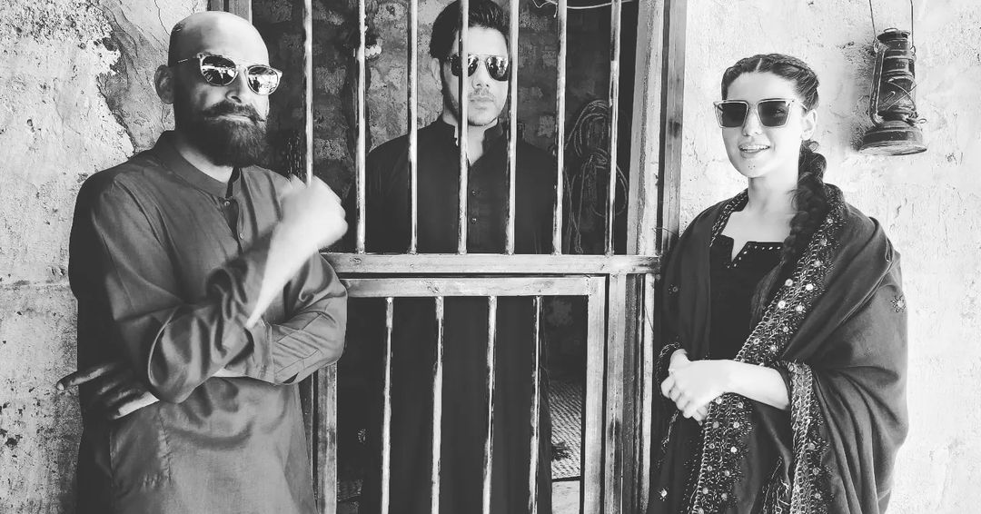 Teaser review: Goher Mumtaz & Kubra Khan-starrer Abhi is full of love ...